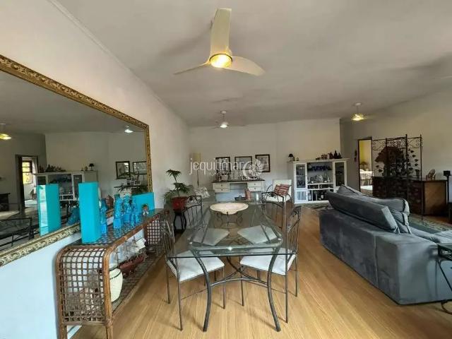 Casa / Sobrado para Venda em Guarujá/SP Enseada 4 Quartos