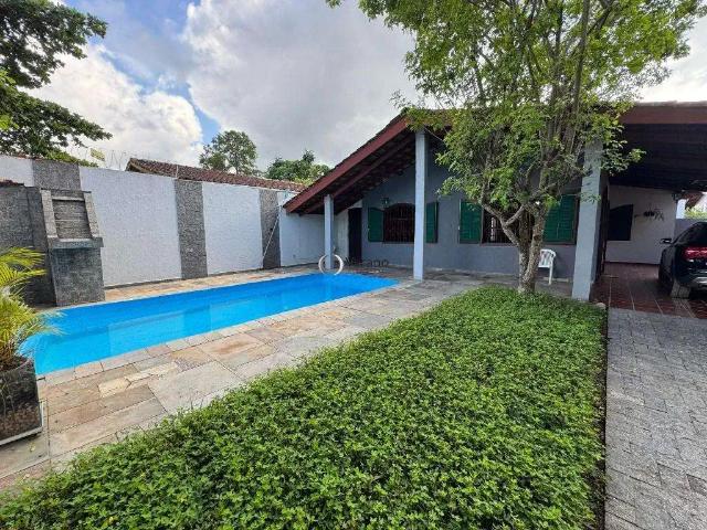 Casa / Sobrado para Venda em Guarujá/SP Enseada 4 Quartos