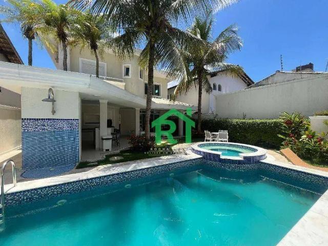 Casa / Sobrado para Venda em Guarujá/SP Enseada 5 Quartos