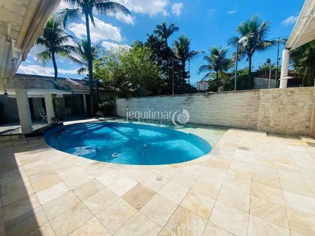 Casa / Sobrado para Venda em Guarujá/SP Enseada 5 Quartos