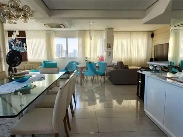 Casa / Sobrado para Venda em Guarujá/SP Enseada 5 Quartos