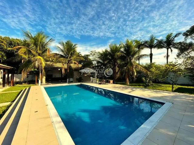 Casa / Sobrado para Venda em Guarujá/SP Enseada 5 Quartos