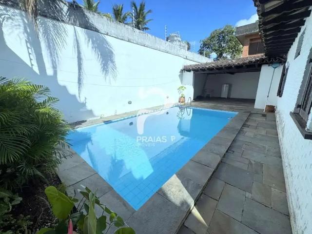 Casa / Sobrado para Venda em Guarujá/SP Enseada 5 Quartos
