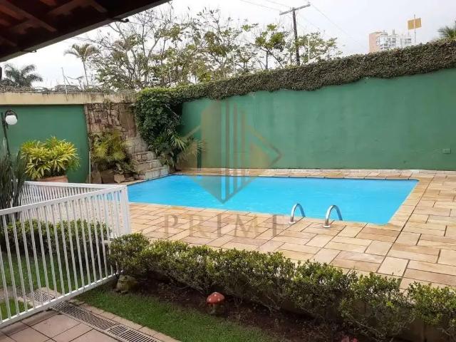 Casa / Sobrado para Venda em Guarujá/SP Enseada 5 Quartos