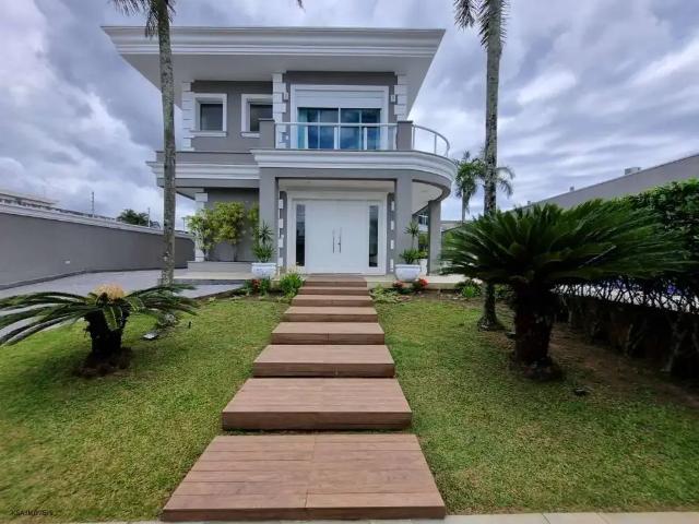 Casa / Sobrado para Venda em Guarujá/SP Enseada 6 Quartos