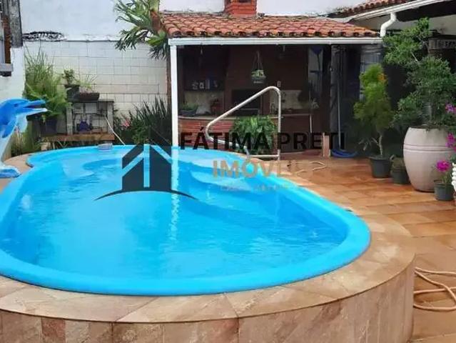 Casa / Sobrado para Venda em Guarujá/SP Enseada 6 Quartos