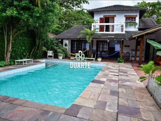Casa / Sobrado para Venda em Guarujá/SP Enseada 7 Quartos