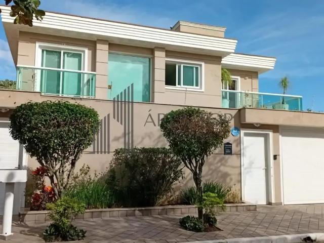 Casa / Sobrado para Venda em Guarujá/SP Enseada 7 Quartos