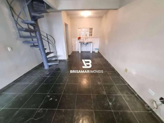 Casa / Sobrado para Venda em Guarujá/SP Enseada 2 Quartos