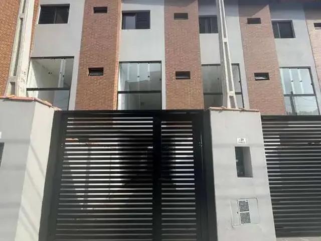 Casa / Sobrado para Venda em Guarujá/SP Enseada 2 Quartos