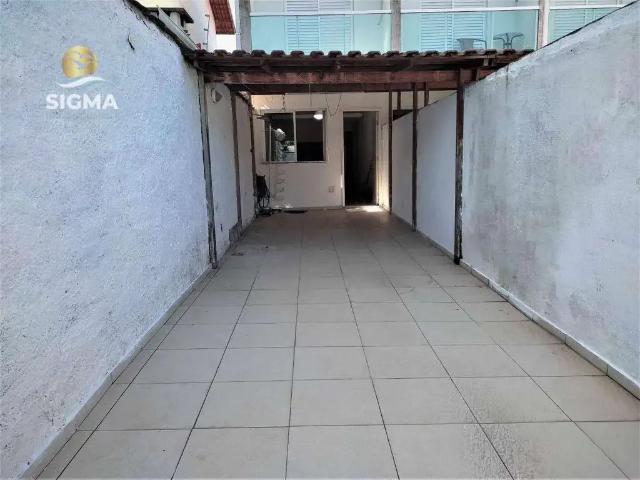 Casa / Sobrado para Venda em Guarujá/SP Enseada 2 Quartos