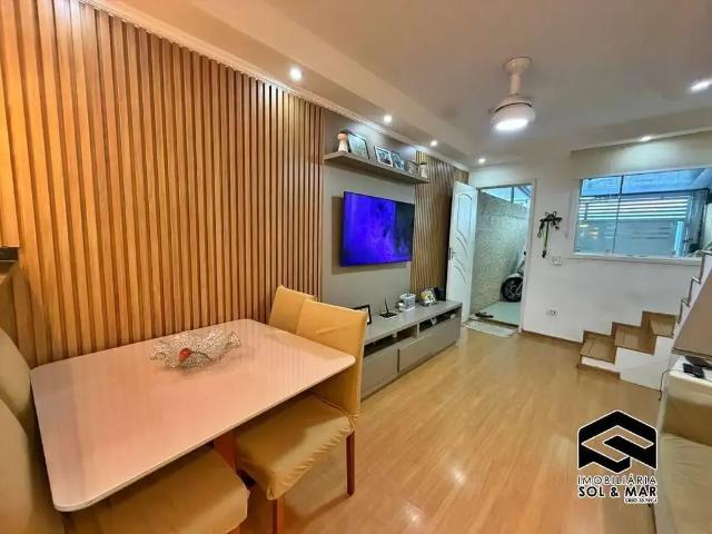 Casa / Sobrado para Venda em Guarujá/SP Enseada 2 Quartos