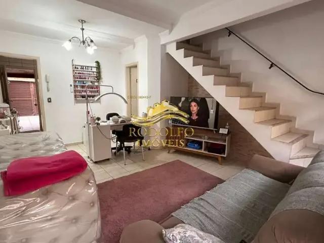 Casa / Sobrado para Venda em Guarujá/SP Enseada 2 Quartos