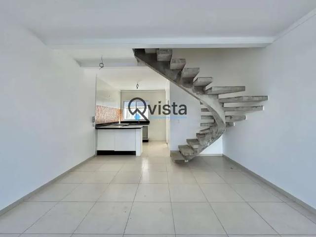 Casa / Sobrado para Venda em Guarujá/SP Enseada 2 Quartos