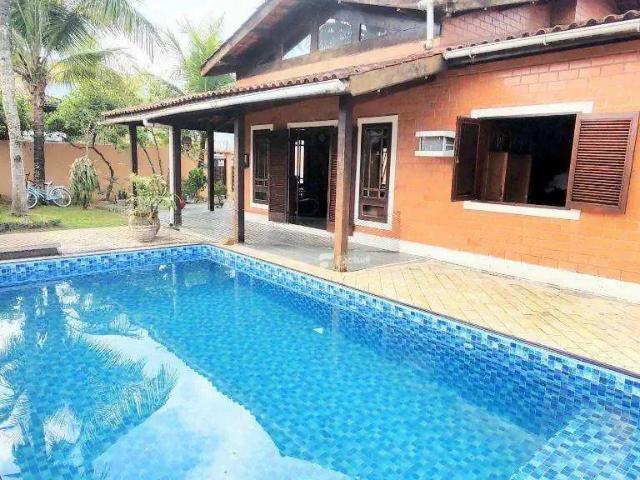 Casa / Sobrado para Venda em Guarujá/SP Enseada 3 Quartos
