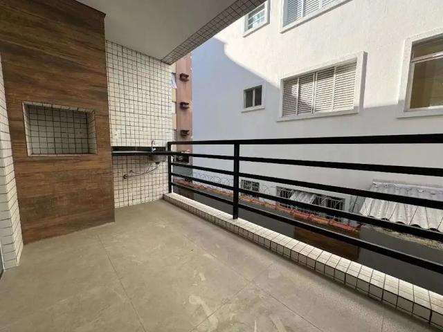 Casa / Sobrado para Venda em Guarujá/SP Enseada 3 Quartos