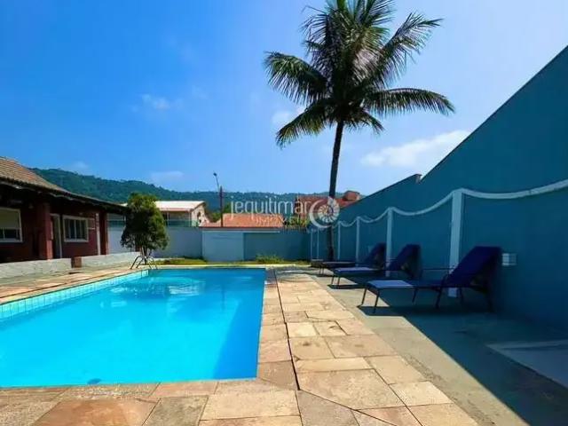 Casa / Sobrado para Venda em Guarujá/SP Enseada 3 Quartos