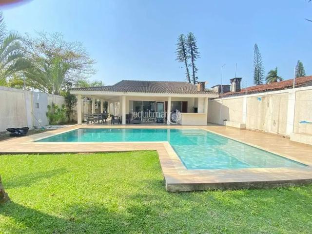Casa / Sobrado para Venda em Guarujá/SP Enseada 3 Quartos