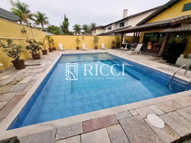 Casa / Sobrado para Venda em Guarujá/SP Jardim Acapulco 3 Quartos