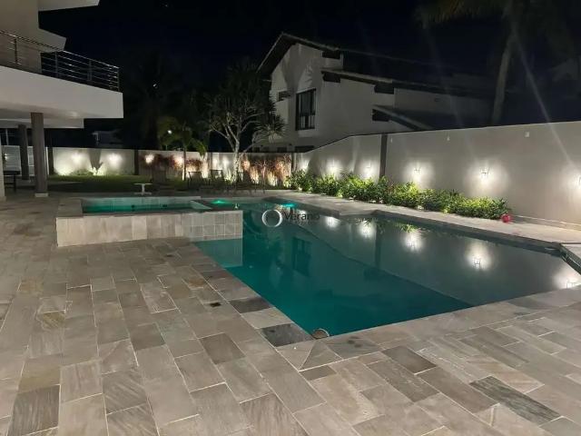 Casa / Sobrado para Venda em Guarujá/SP Jardim Acapulco 6 Quartos