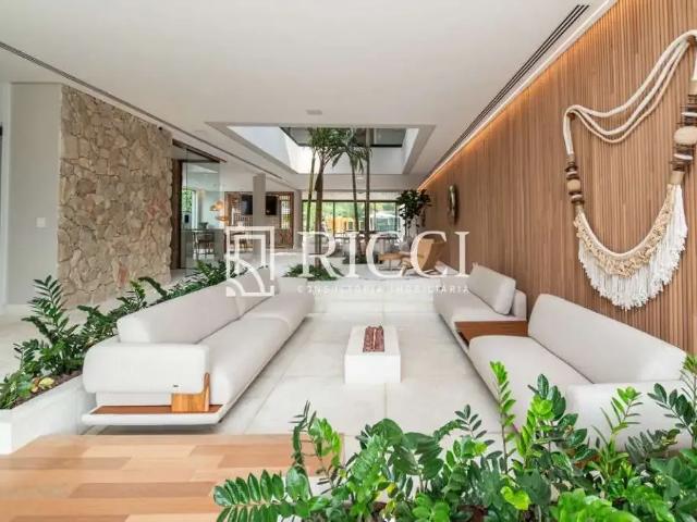 Casa / Sobrado para Venda em Guarujá/SP Jardim Acapulco 7 Quartos