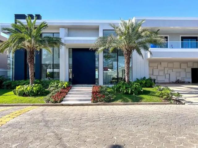 Casa / Sobrado para Venda em Guarujá/SP Jardim Acapulco 7 Quartos