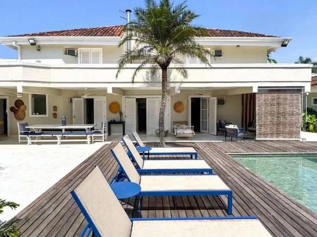 Casa / Sobrado para Venda em Guarujá/SP Jardim Acapulco 9 Quartos