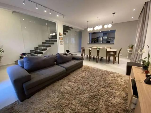 Casa / Sobrado para Venda em Guarujá/SP Jardim Astúrias 3 Quartos