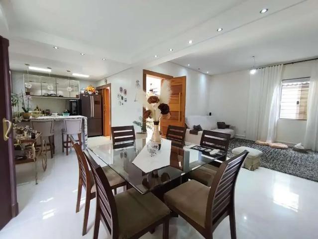 Casa / Sobrado para Venda em Guarujá/SP Jardim Guaiuba 3 Quartos