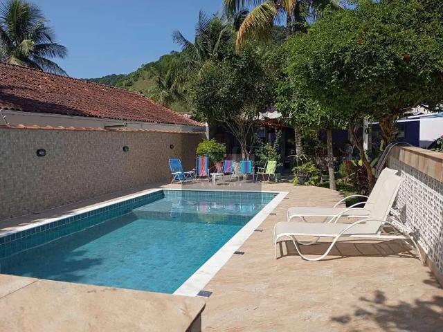 Casa / Sobrado para Venda em Guarujá/SP Jardim Guaiuba 3 Quartos