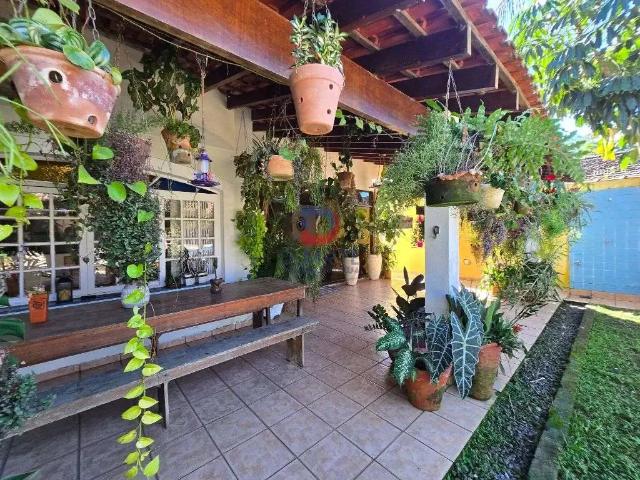 Casa / Sobrado para Venda em Guarujá/SP Jardim Guaiuba 3 Quartos