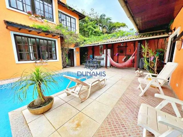 Casa / Sobrado para Venda em Guarujá/SP Jardim Guaiuba 5 Quartos