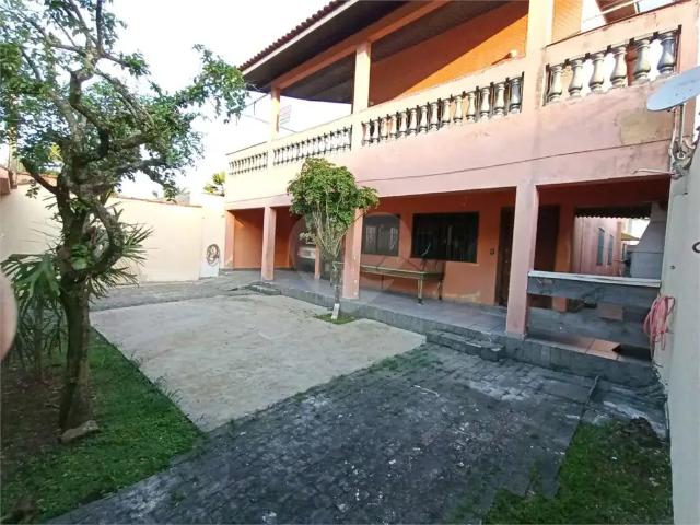 Casa / Sobrado para Venda em Guarujá/SP Jardim Guaiuba 8 Quartos