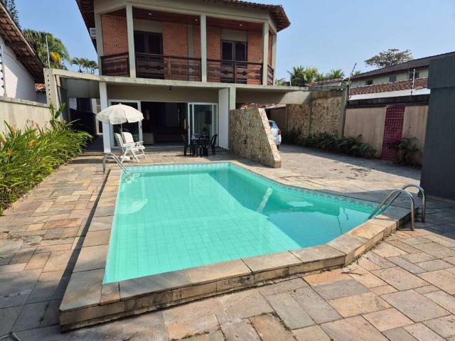 Casa / Sobrado para Venda em Guarujá/SP Jardim Virgínia 3 Quartos