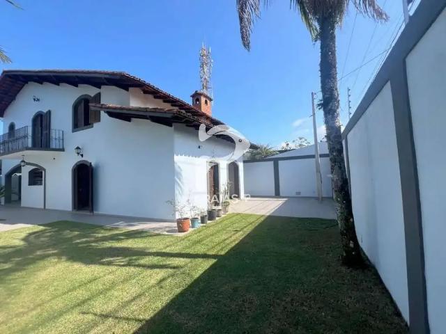 Casa / Sobrado para Venda em Guarujá/SP Jardim Virgínia 3 Quartos