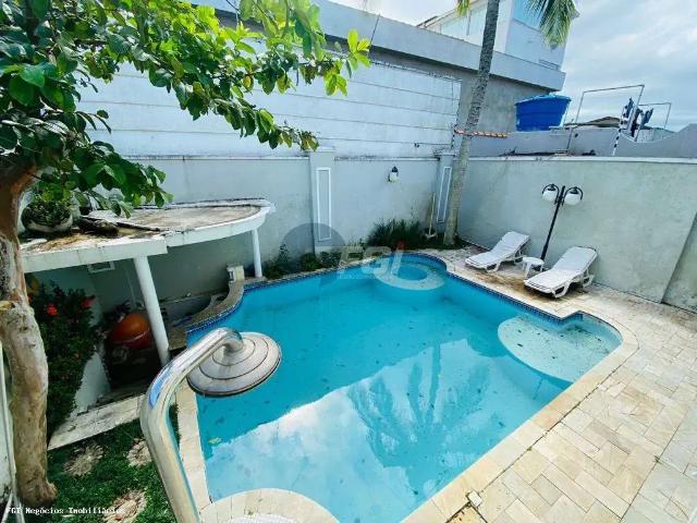 Casa / Sobrado para Venda em Guarujá/SP Jardim Virgínia 4 Quartos