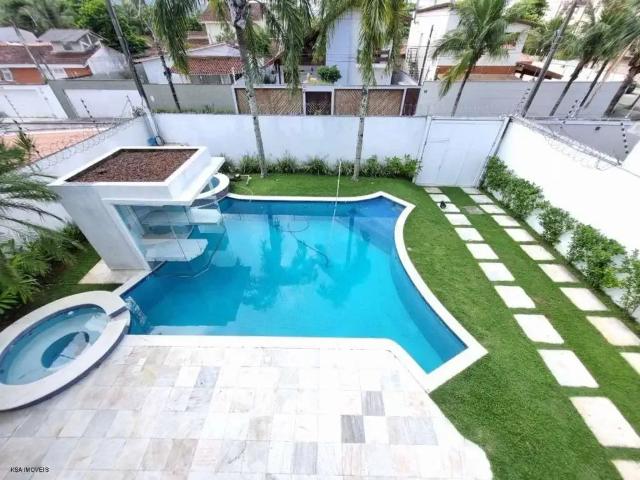 Casa / Sobrado para Venda em Guarujá/SP Jardim Virgínia 5 Quartos
