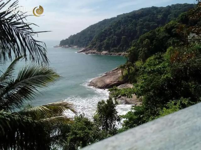 Casa / Sobrado para Venda em Guarujá/SP Morro Sorocotuba 3 Quartos