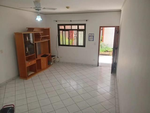 Casa / Sobrado para Venda em Guarujá/SP Paecara 3 Quartos