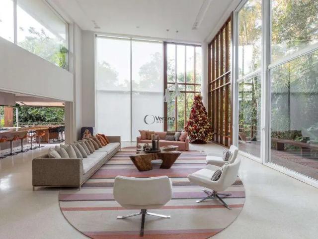 Casa / Sobrado para Venda em Guarujá/SP Praia de Iporanga 5 Quartos
