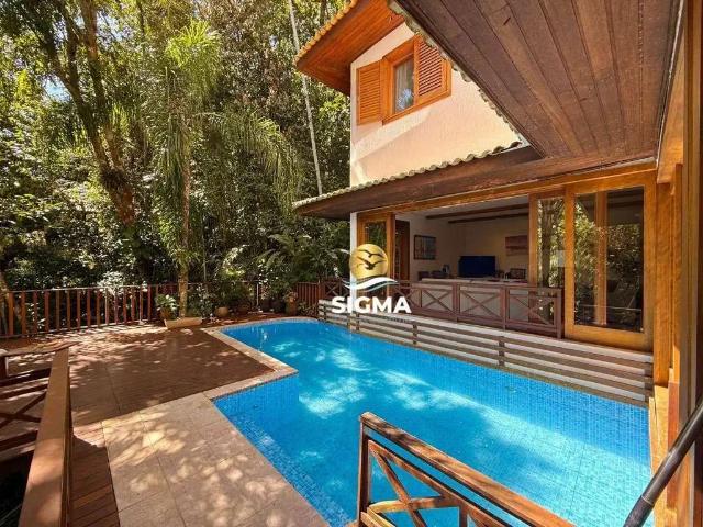 Casa / Sobrado para Venda em Guarujá/SP Praia de Iporanga 5 Quartos