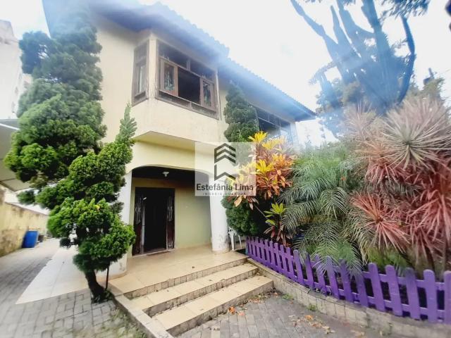 Casa / Sobrado para Venda em Guarujá/SP Tombo 4 Quartos