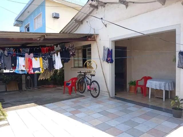 Casa / Sobrado para Venda em Guarujá/SP Vila Áurea Vicente de Carvalho 4 Quartos
