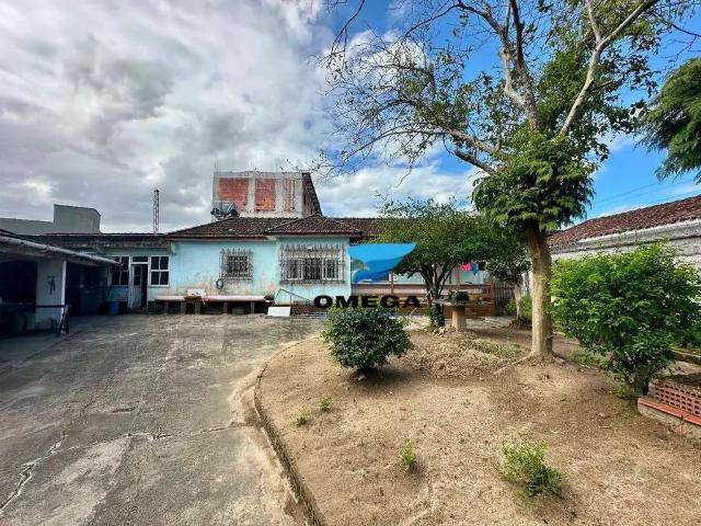 Casa / Sobrado para Venda em Guarujá/SP Vila Santa Rosa 3 Quartos