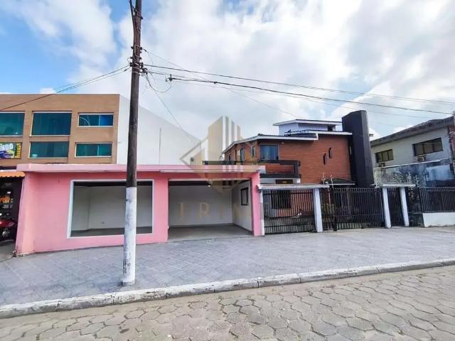 Casa / Sobrado para Venda em Guarujá/SP Vila Santa Rosa 5 Quartos
