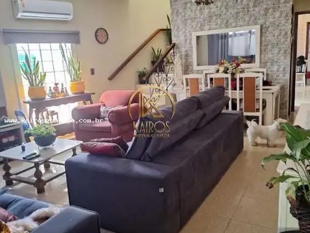 Casa / Sobrado para Venda em Guarujá/SP Vila Santo Antônio 3 Quartos