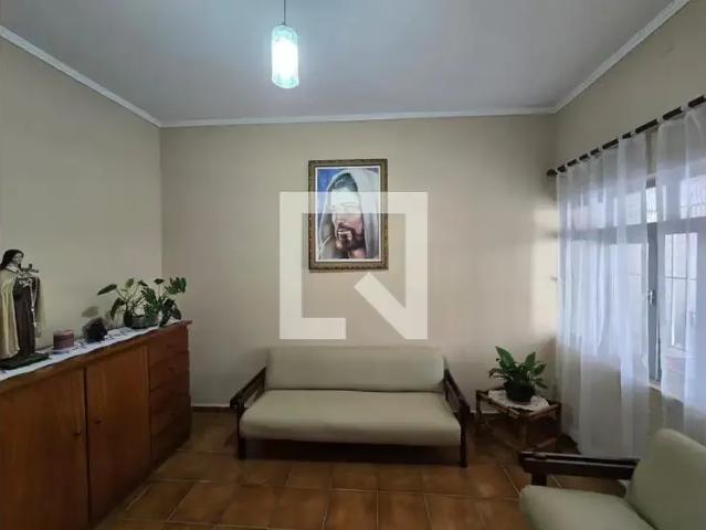 Casa / Sobrado para Venda em Guarulhos/SP Taboão 8 Quartos