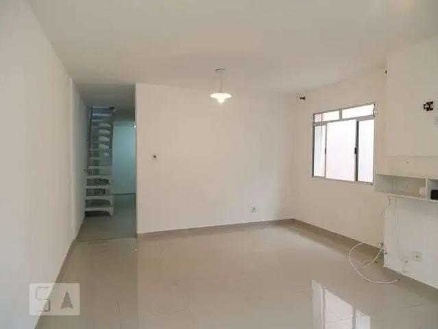 Casa / Sobrado para Venda em Guarulhos/SP Torres Tibagy 3 Quartos