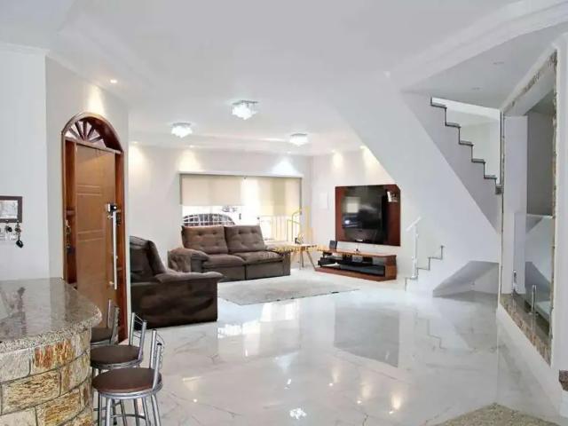 Casa / Sobrado para Venda em Guarulhos/SP Vale dos Machados 4 Quartos