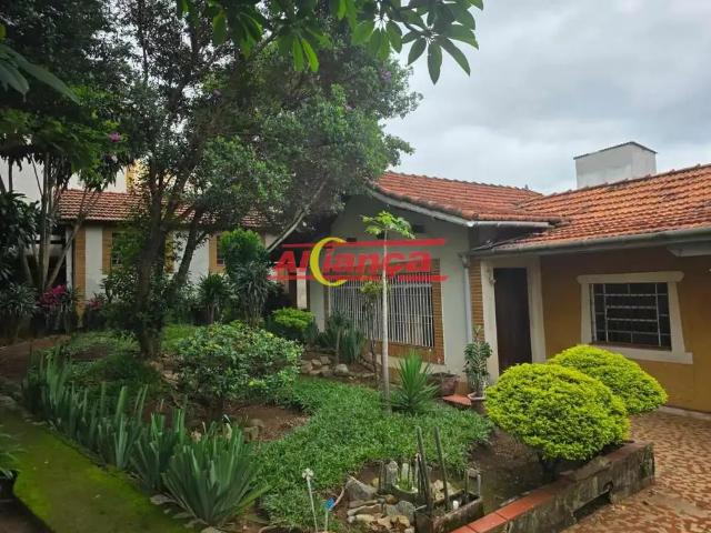 Casa / Sobrado para Venda em Guarulhos/SP Vale dos Machados 3 Quartos